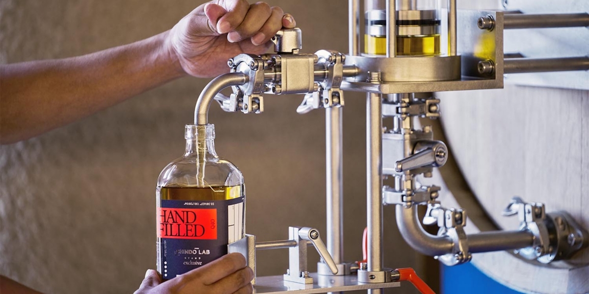 【SHINDO LAB】SHINDO LAB：加水で多彩な楽しみ方を！ 福岡初のクラフトウイスキー「SHINDO EXPERIMENTAL 01」。 - 後編 - | PICKUP｜Drink ...