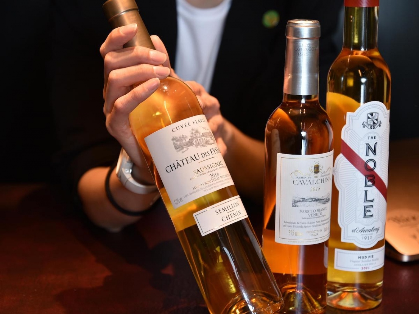 【Fairground Bar & Wine shop】Fairground Bar：街のコンシェルジュという 新しいバーのカタチ。 ＜後編 ...